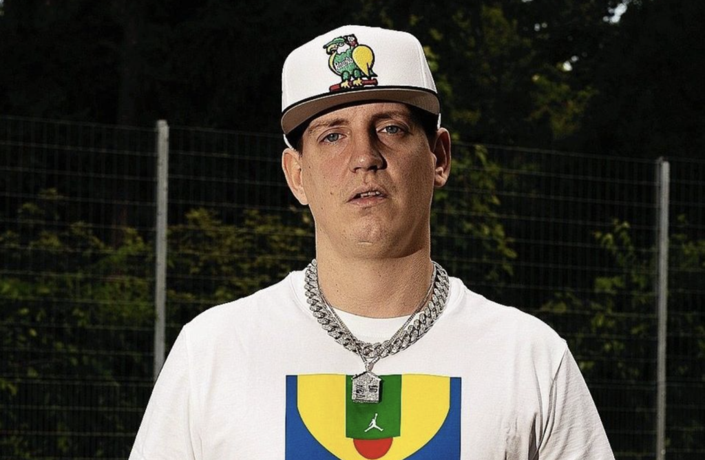 Money Boy legt sein Vermögen offen!
